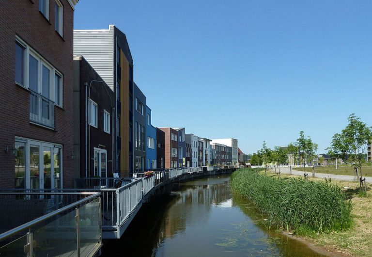 CDA, D66 revive plans for 25,000 home Almere Pampus project - DutchNews.nl