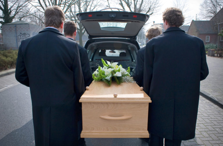 Sorry for your loss: funeral costs up 40% in seven years - DutchNews.nl