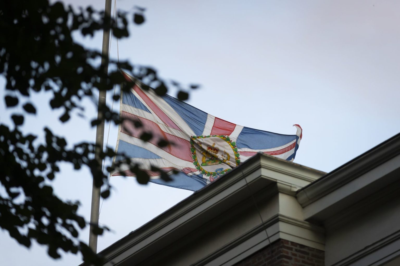 Monarch of the world had that spark: Dutch papers on late Queen ...