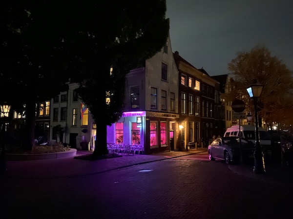 Lights out in Leiden: Thousands turn out to stargaze in the Sleutelstad ...