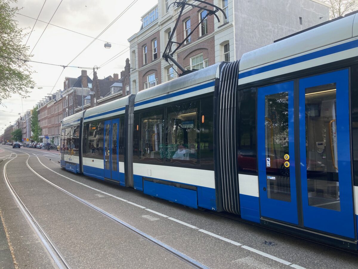 Free tram and bus trips for Amsterdam kids from July - DutchNews.nl