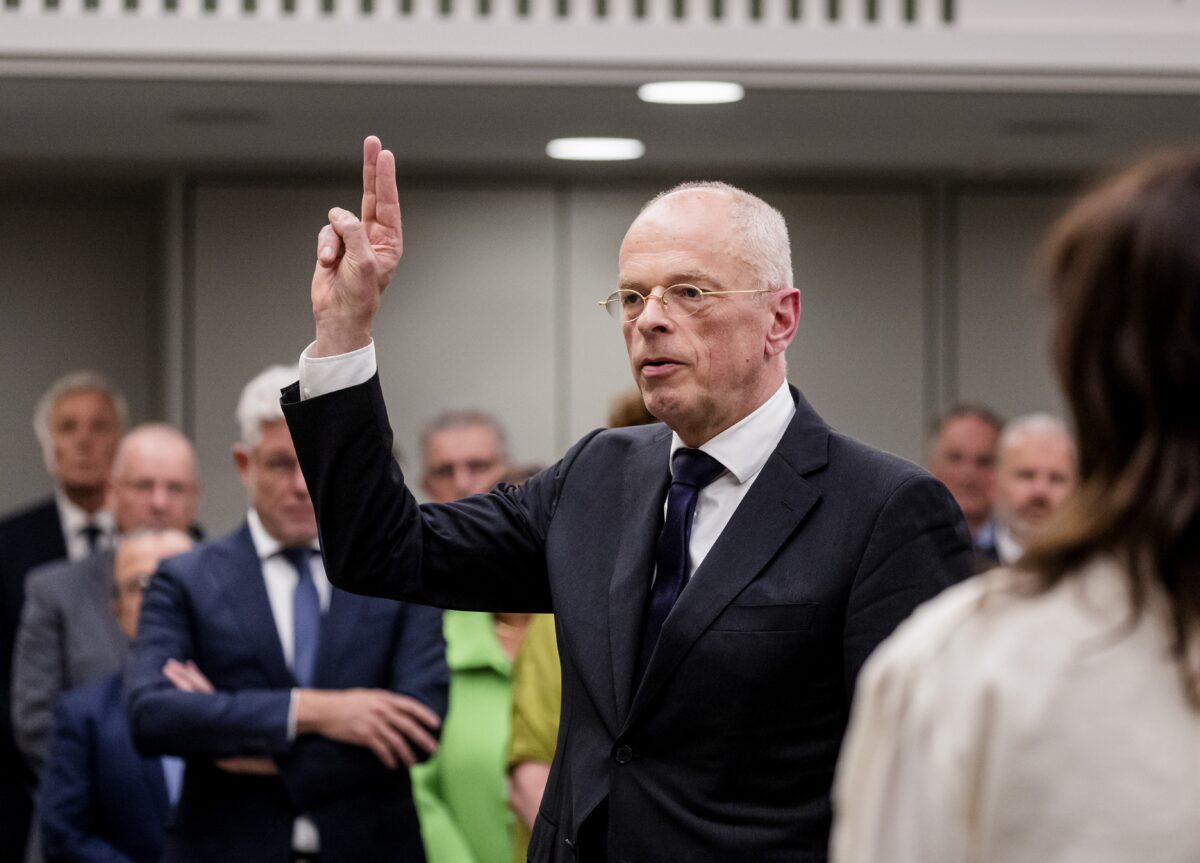 Senate chairman under fire over alleged abusive behaviour - DutchNews.nl