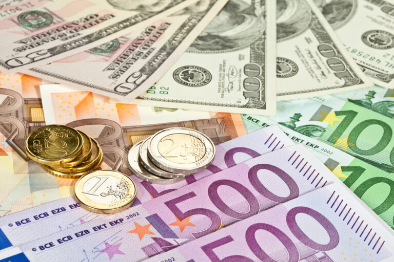 Big three Dutch banks report promising Q2 and H1 figures - DutchNews.nl
