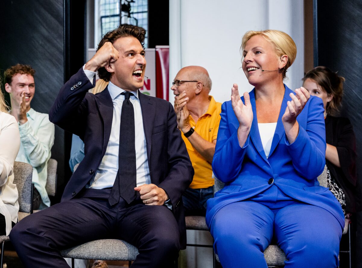 GroenLinks, PvdA members back joint election campaign - DutchNews.nl