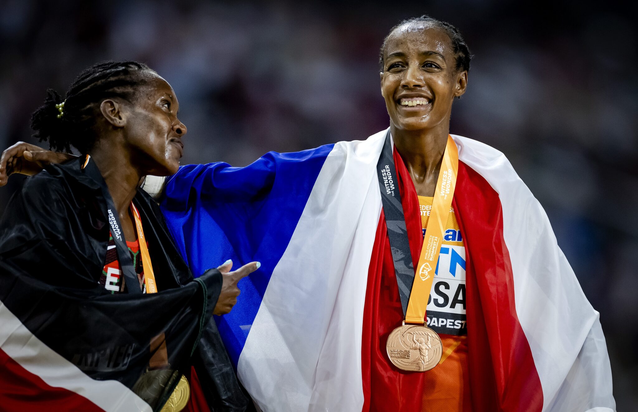 Sifan Hassan takes bronze in the 1,500m, 5,000m heats today - DutchNews.nl
