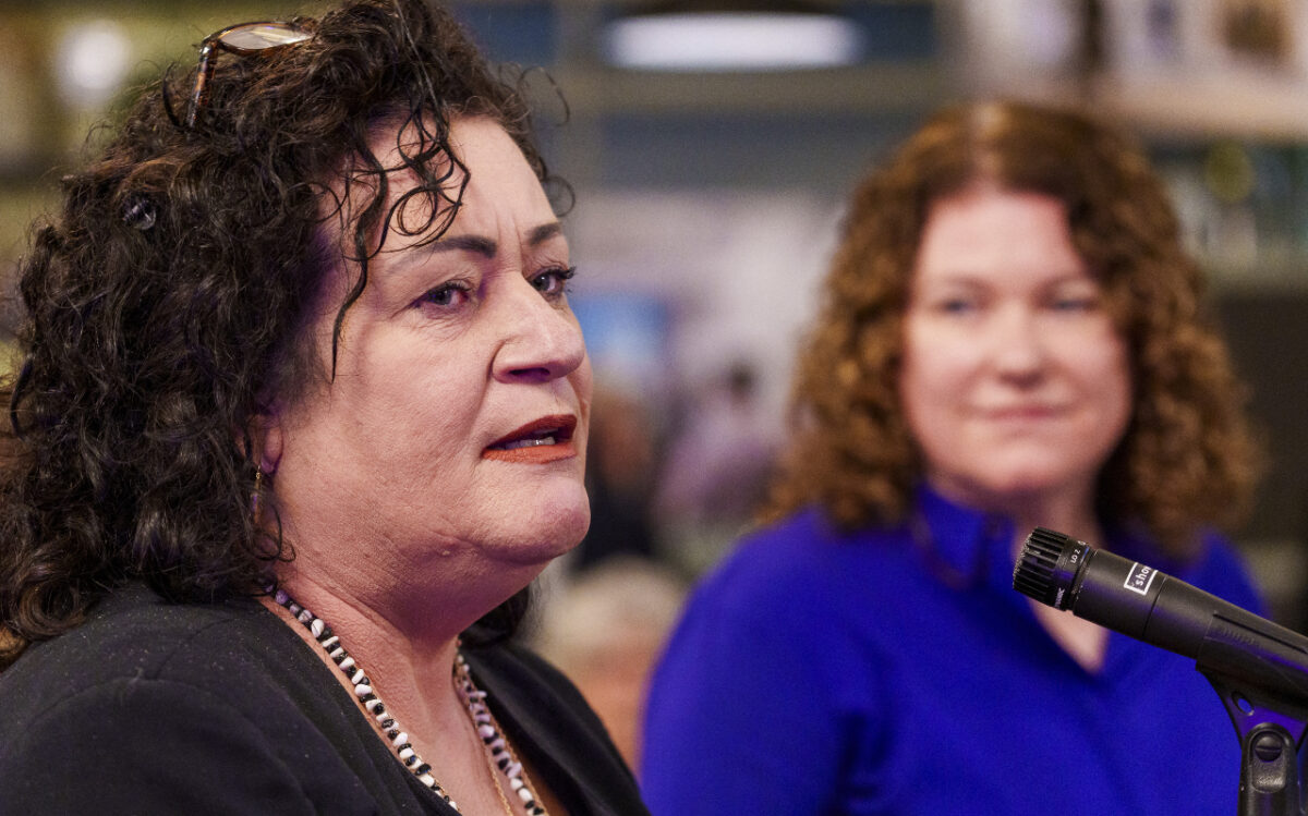 Leading Dutch parties still neck and neck as BBB slips back - DutchNews.nl