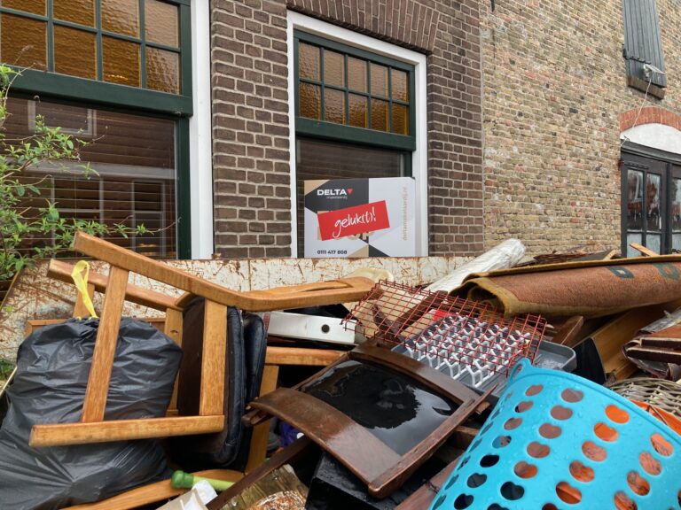 Dutch mortgage lending rebounds as households borrow more - DutchNews.nl