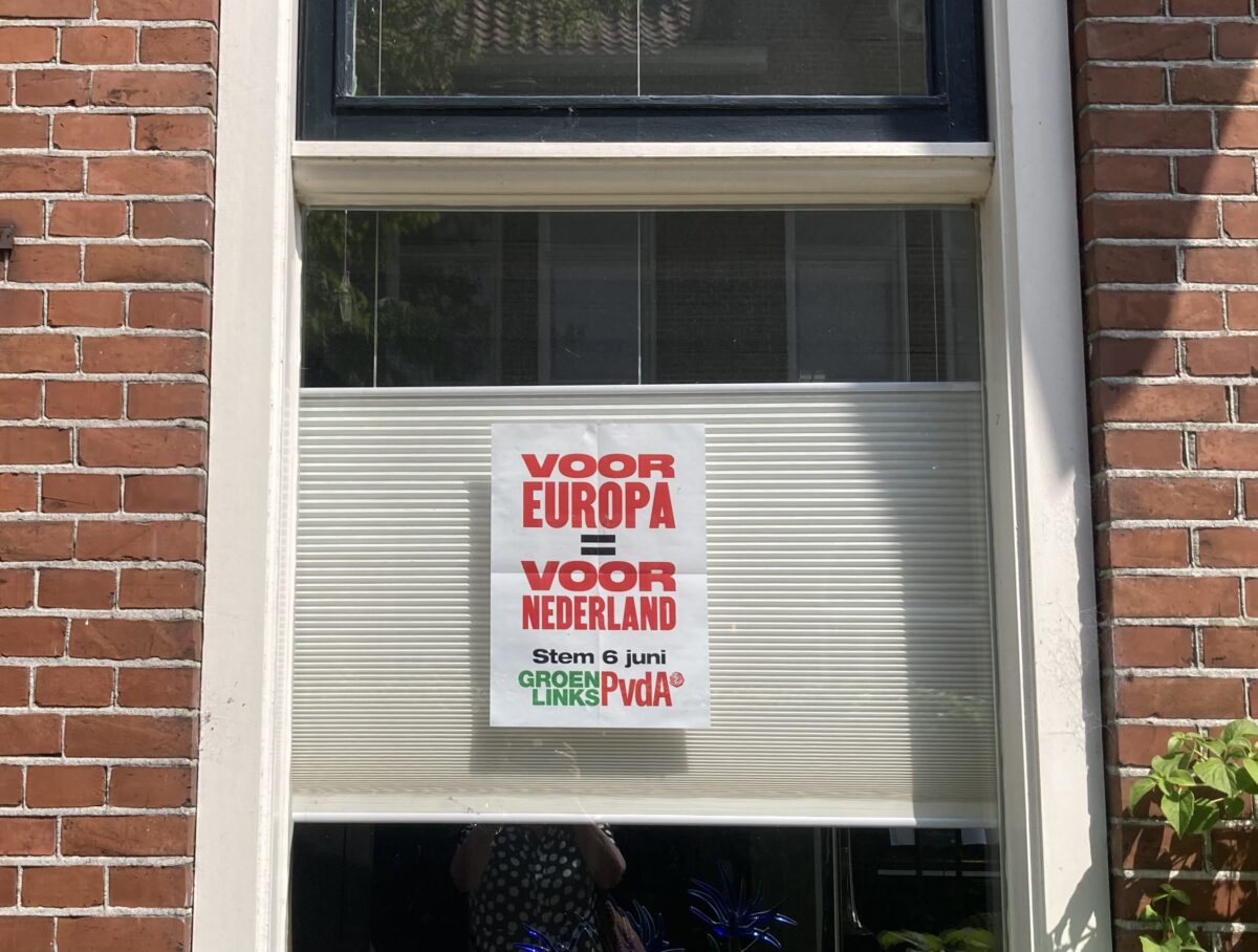 Inburgering with Dutch News: the 15 biggest political parties ...