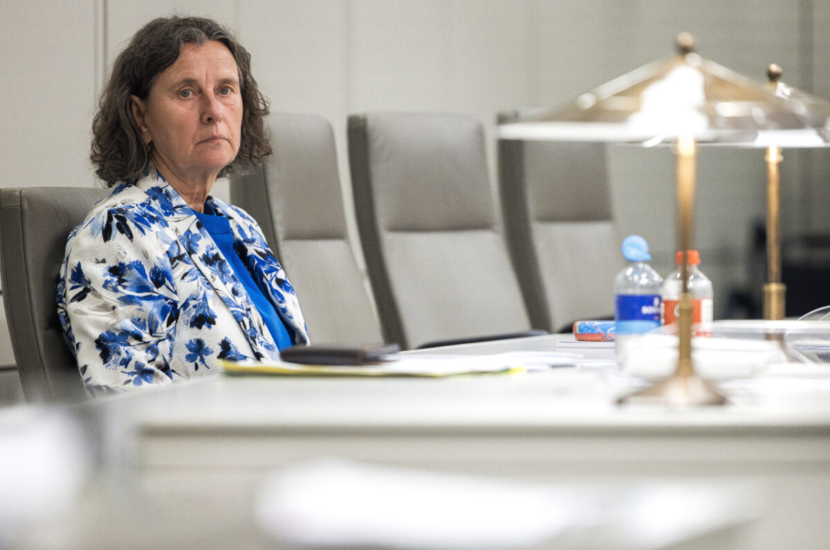 Senate backs law to deny Dutch-born criminals right to residency ...