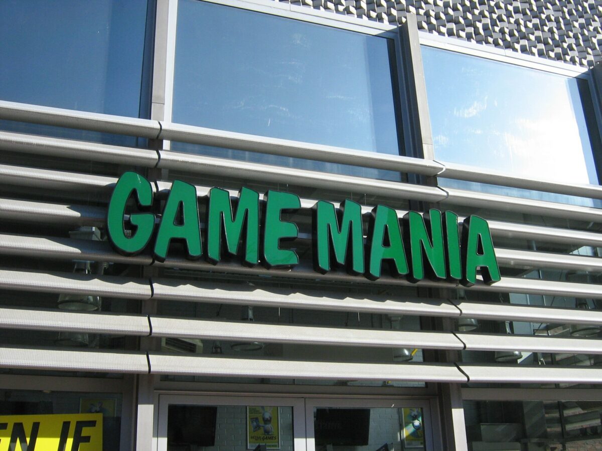 Game Mania pulls plug on its stores after no buyer emerges - DutchNews.nl