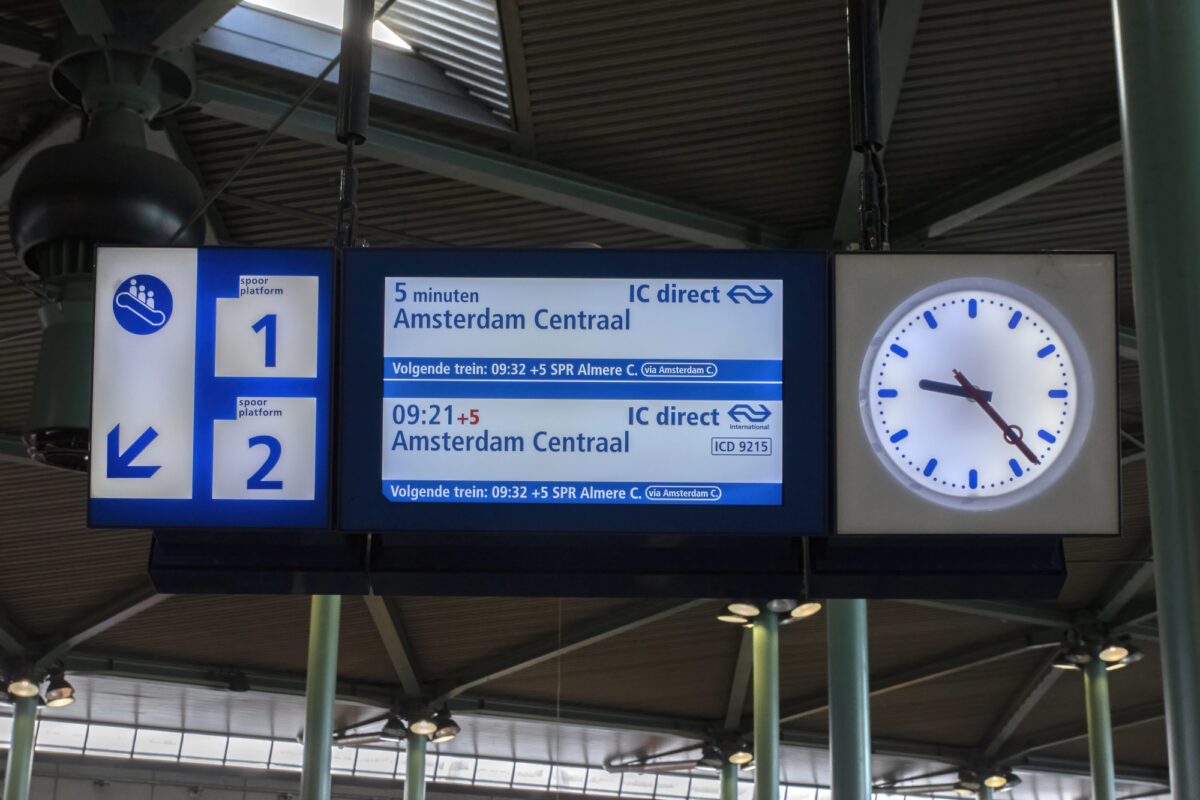 Trains to Schiphol airport badly disrupted by power line defect ...