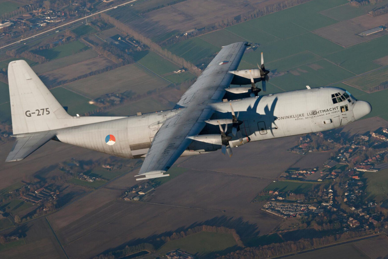 Netherlands to send two planes to Lebanon to repatriate citizens ...