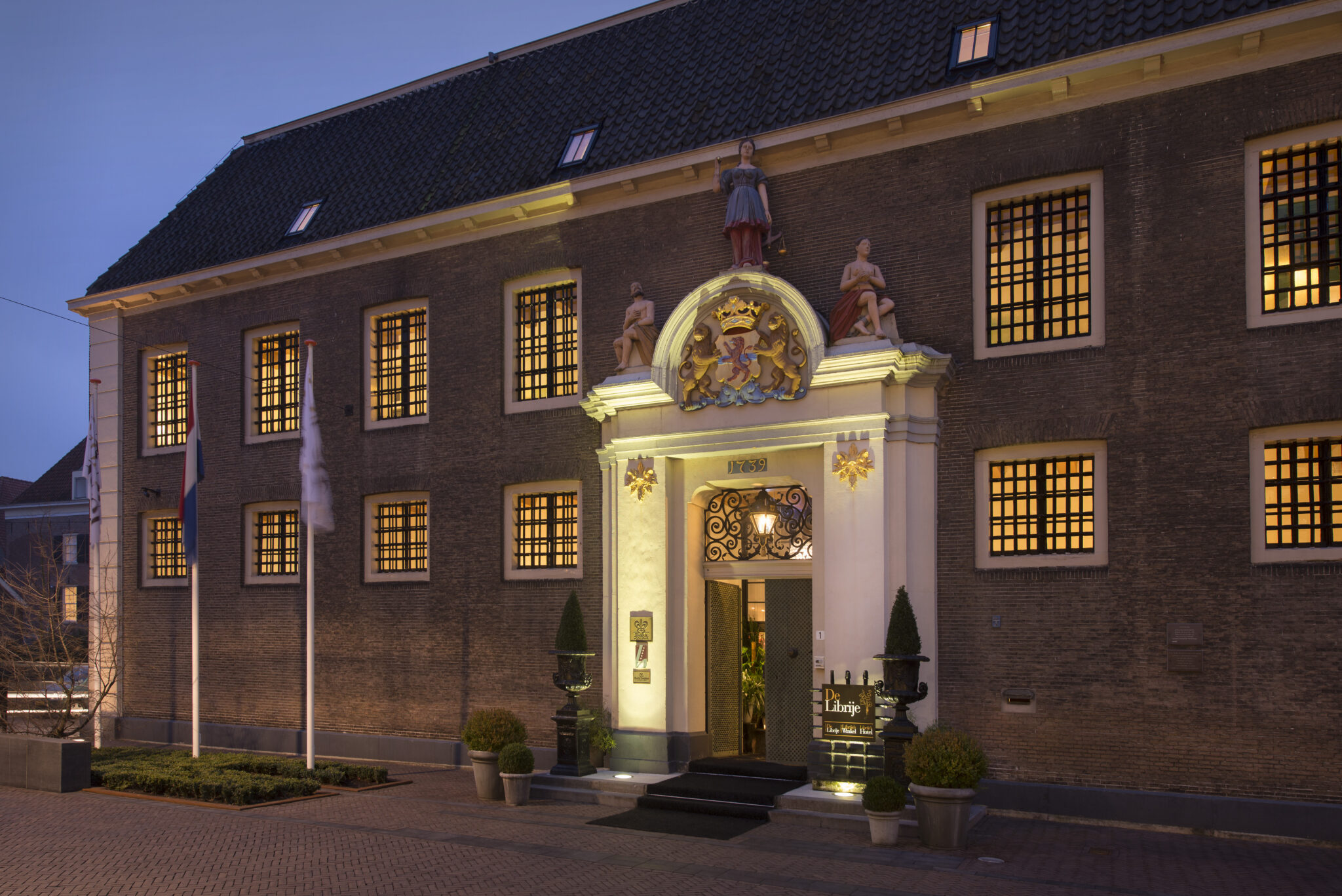 One Dutch restaurant has three Michelin stars in latest edition ...