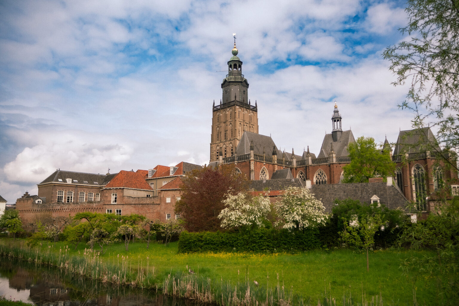 Dutch destinations: Go medieval in the City of Towers - DutchNews.nl