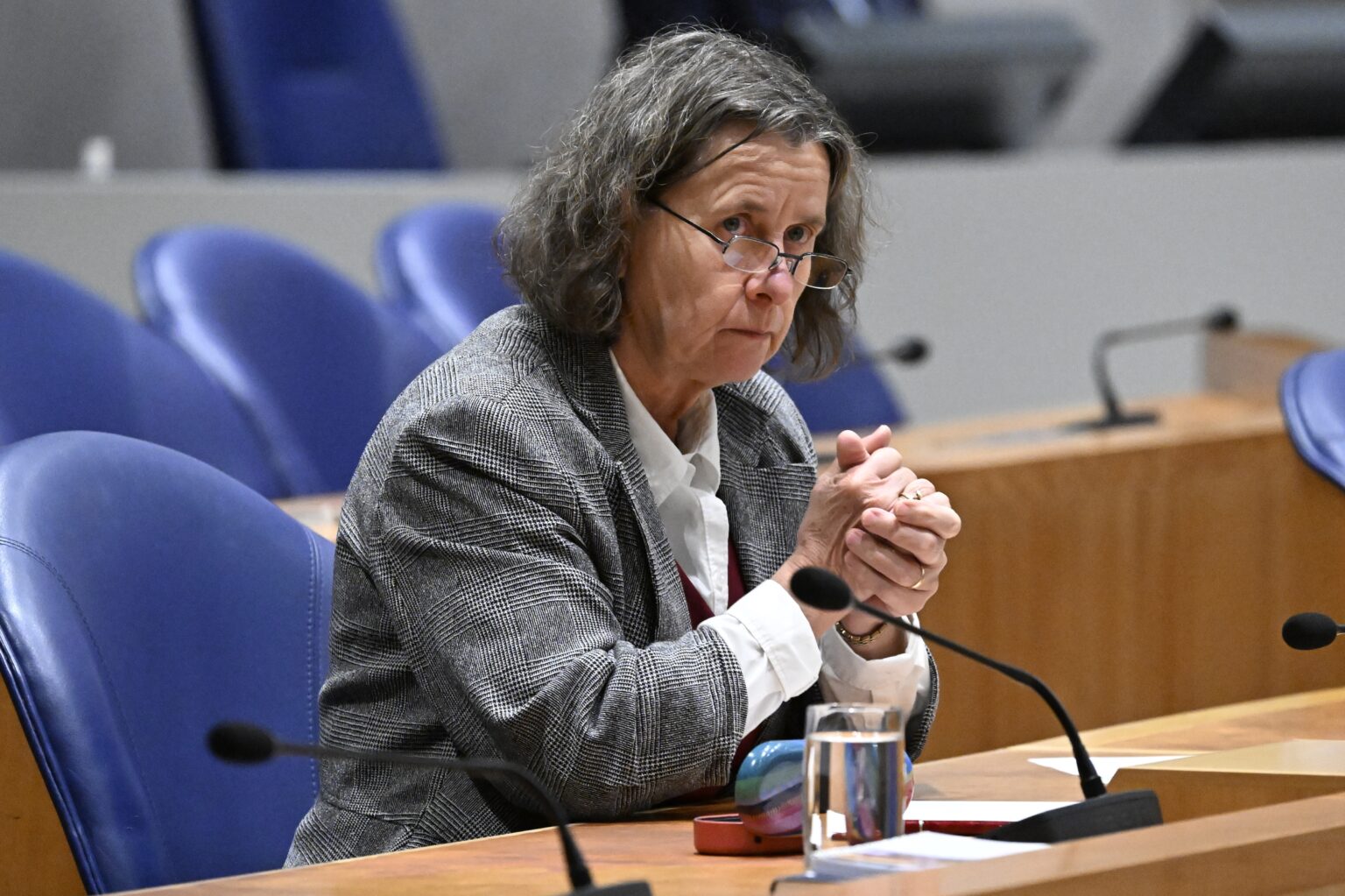 Cabinet refuses entry to Islamic preachers for “hate speech” - DutchNews.nl