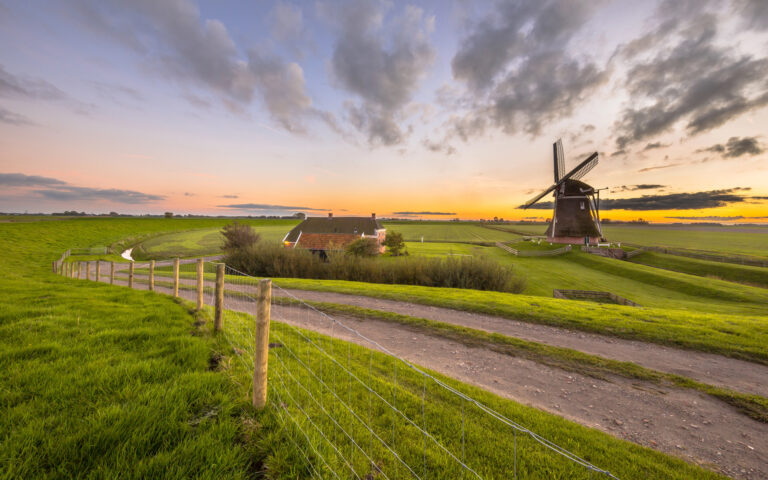 DutchNews.nl brings daily news from The Netherlands in English