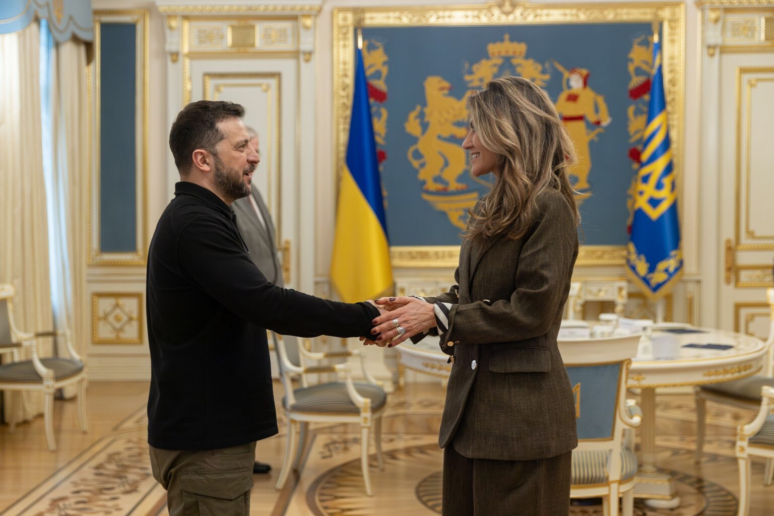 Dutch aid to Ukraine will not exceed €3bn, despite pledges - DutchNews.nl