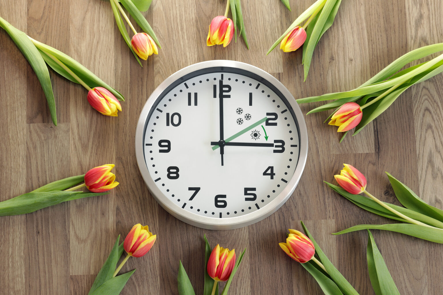 Less sleep: the clocks go forward on Saturday night - DutchNews.nl