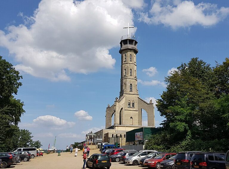 Collapsed tower was diagnosed with concrete rot three years ago ...
