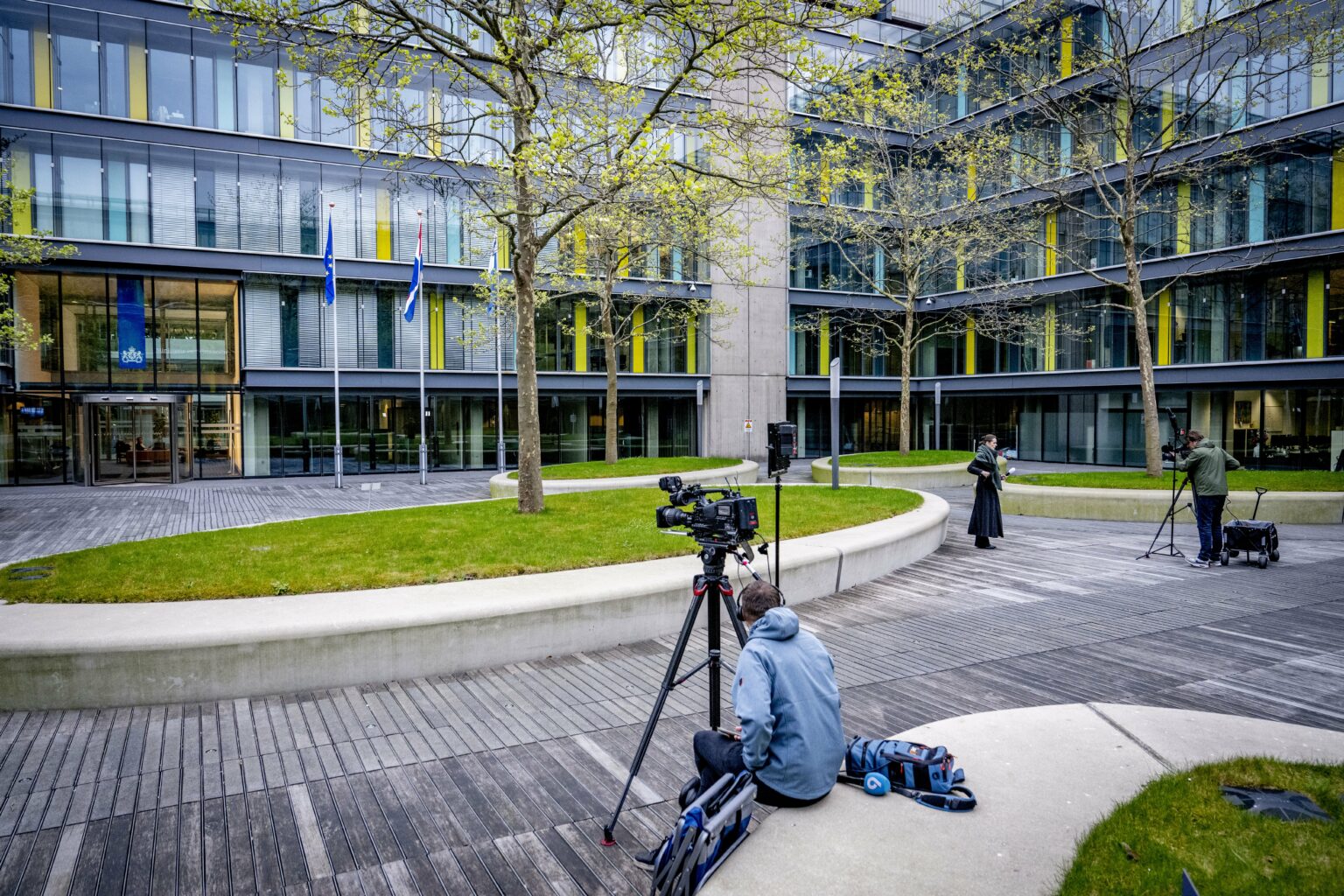 Coalition parties reach a deal on spring financial statement - DutchNews.nl