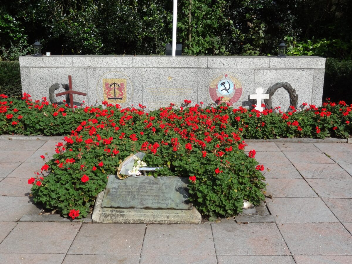 Europe's last battlefield: Remembering Texel's Georgian uprising ...