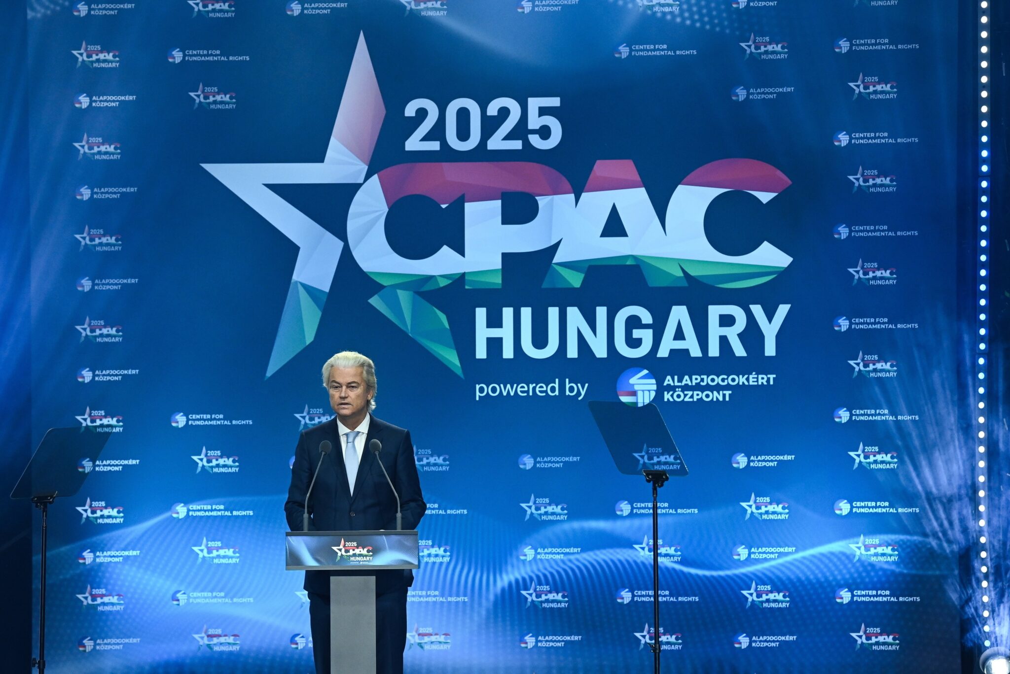 Wilders: PVV will quit cabinet unless it agrees to asylum plan - DutchNews.nl