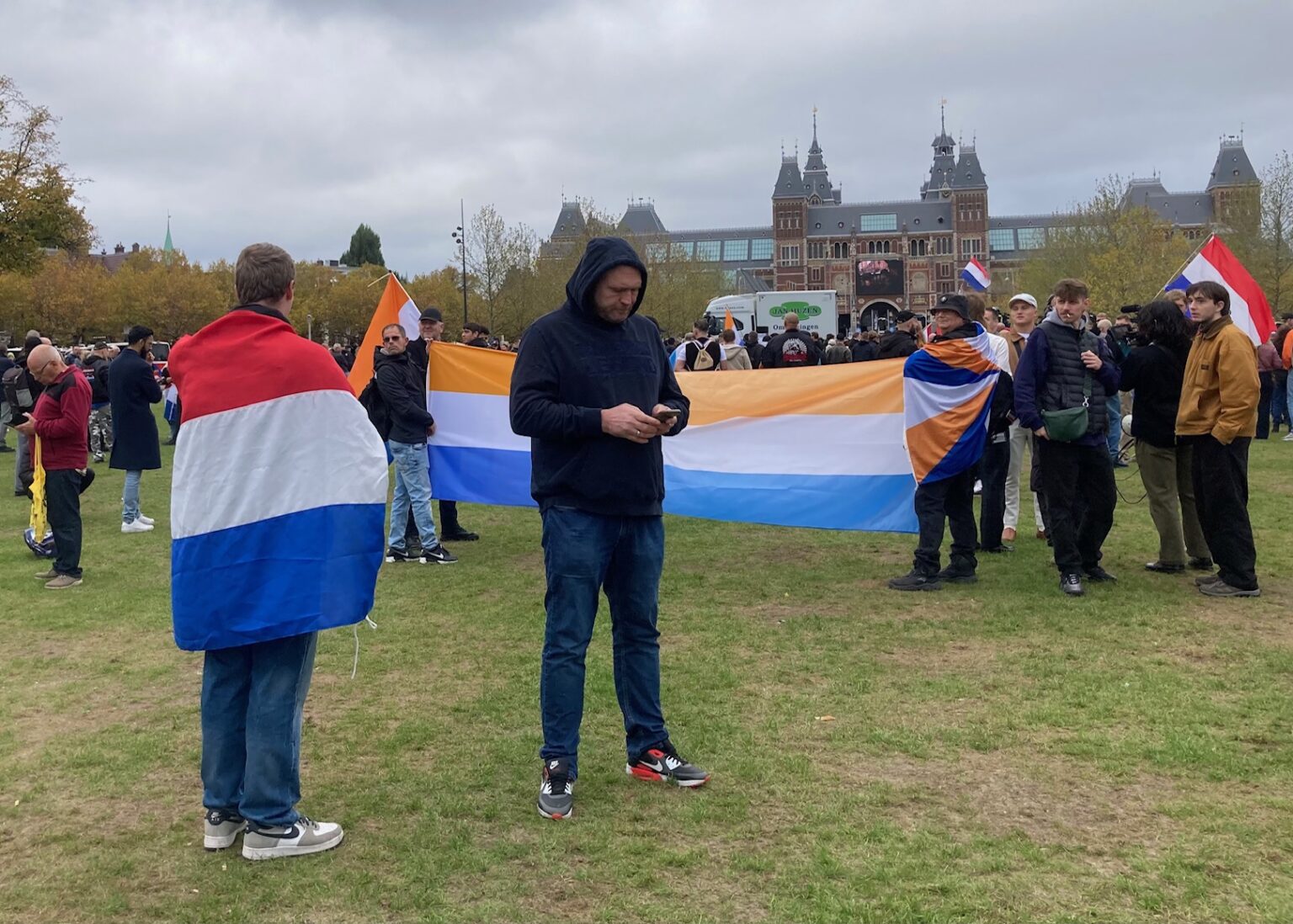 Dutch flag sparks debate as far right claim a national symbol ...