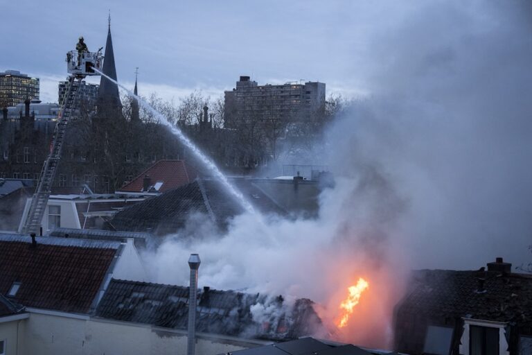 At least four people injured in explosion in central Utrecht - DutchNews.nl