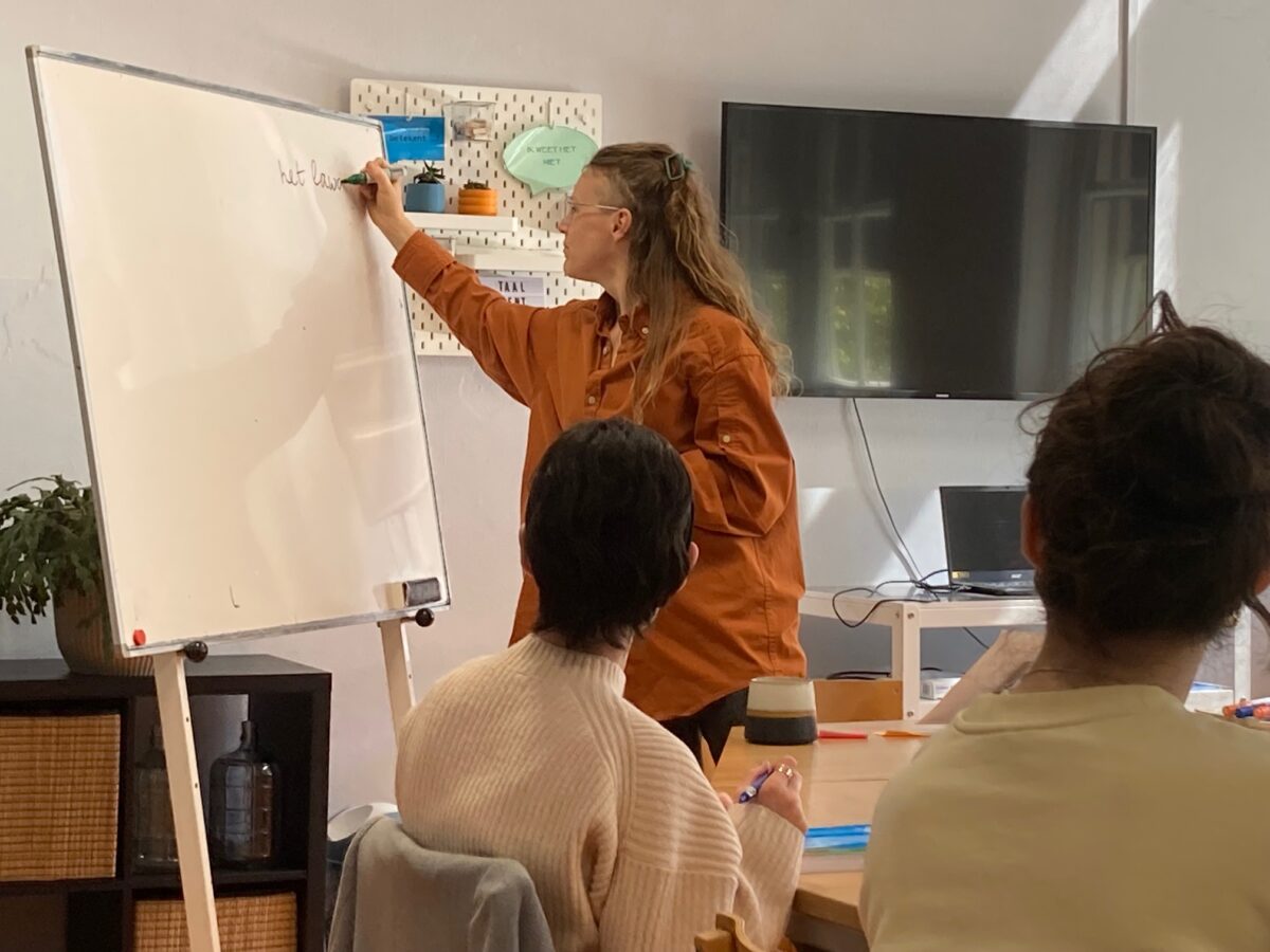 An intensive 10-day course gets you speaking Dutch from Day One ...