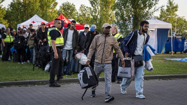What does the EU migration pact mean for the Netherlands? - DutchNews.nl